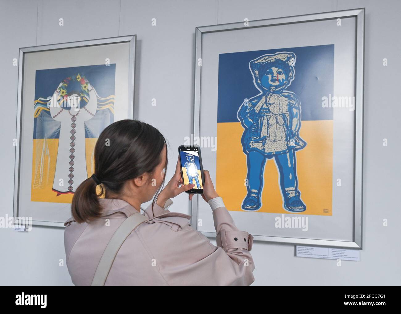 Una bambola rifugiata immagini e fotografie stock ad alta risoluzione - Alamy