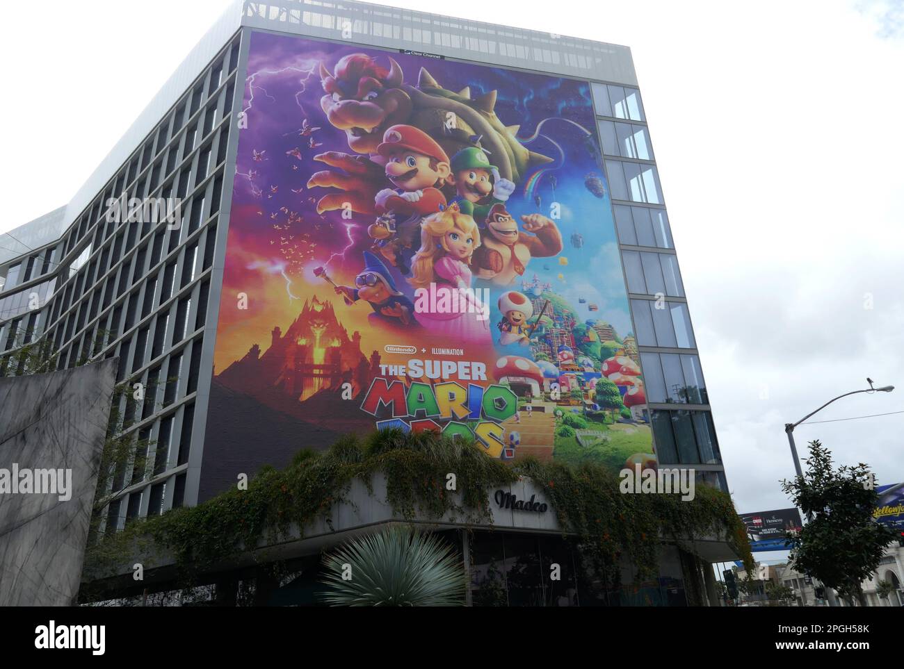 Cartellone pubblicitario mario bros immagini e fotografie stock ad alta ...