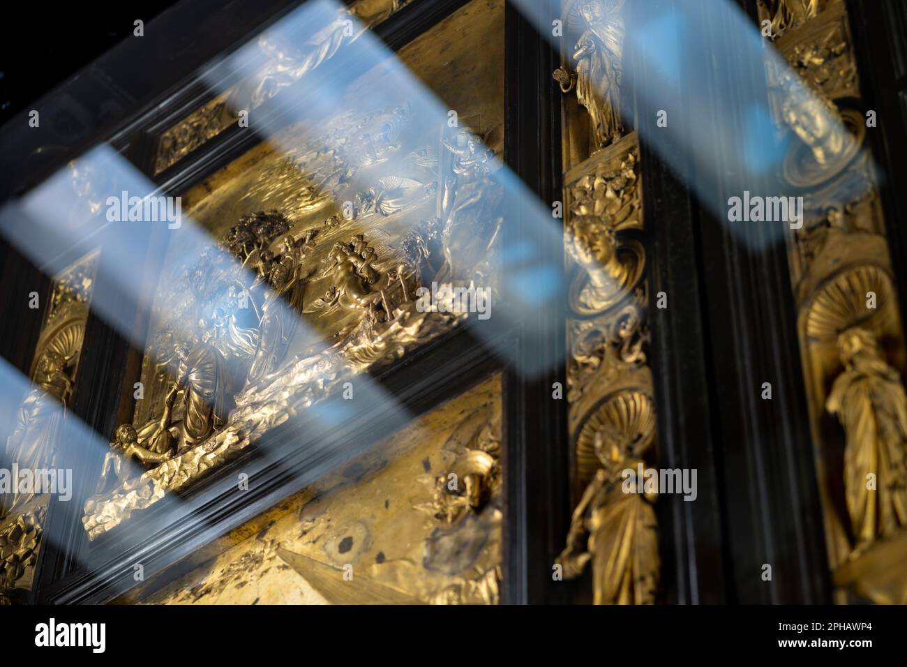Le porte originali del Battistero sono esposte nel Museo dell'Opera del ...