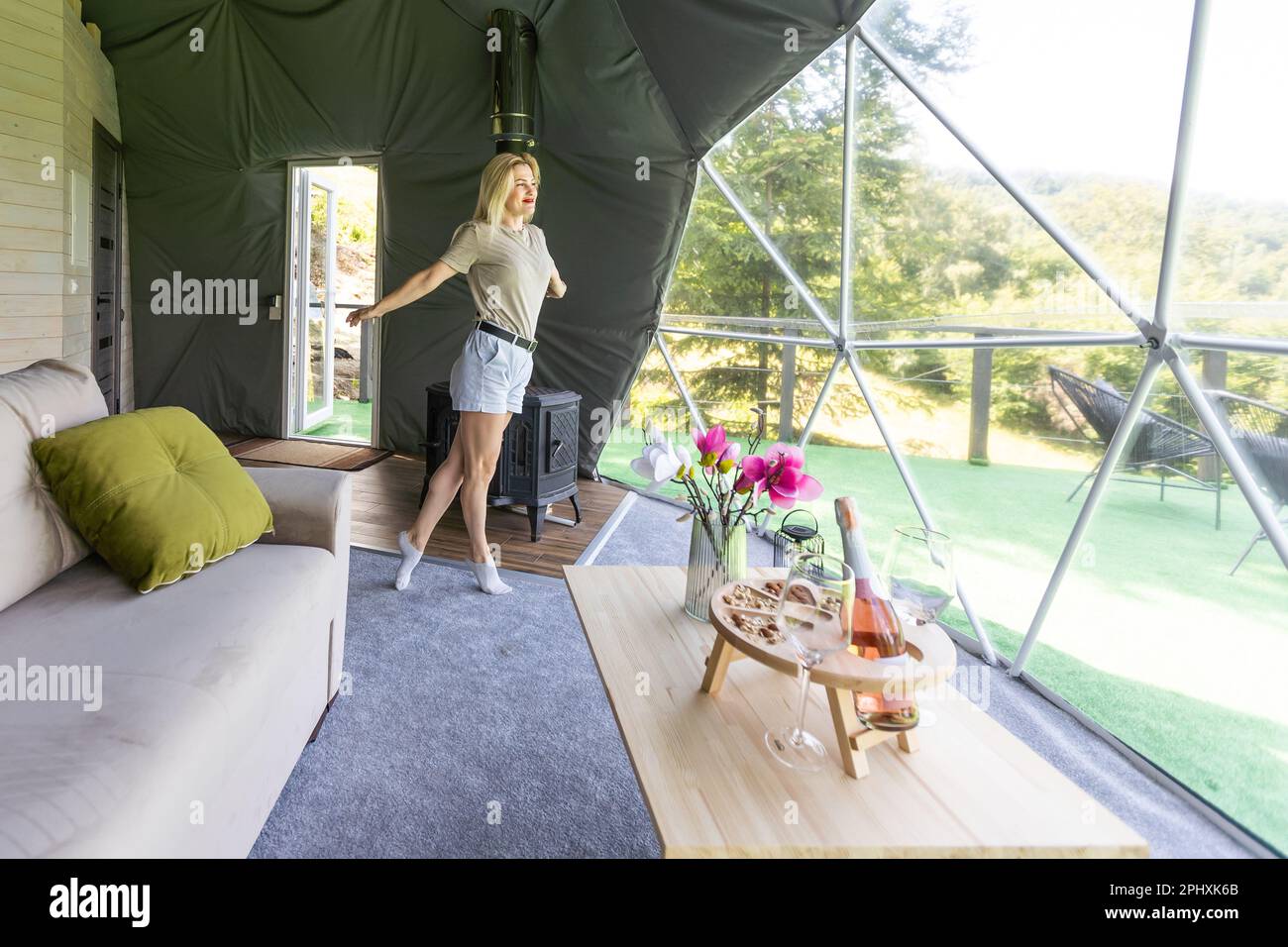 Hotel dacia immagini e fotografie stock ad alta risoluzione - Alamy