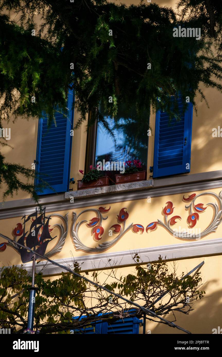La funivia como brunate immagini e fotografie stock ad alta risoluzione ...