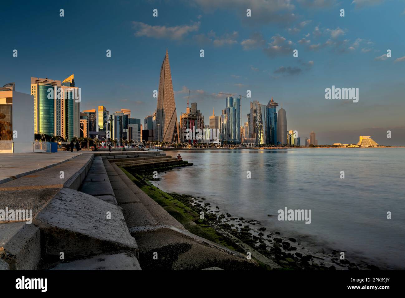 Vettore di qatar immagini e fotografie stock ad alta risoluzione - Alamy