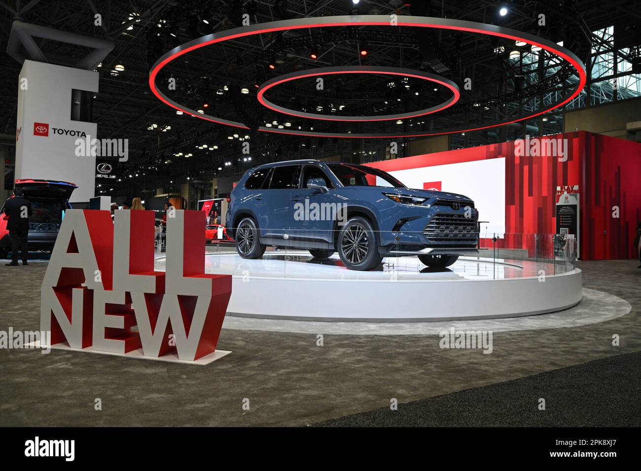 Photo by: NDZ/STAR MAX/IPx 2023 4/5/23 The 2024 Toyota Grand Highlander on display during the ...