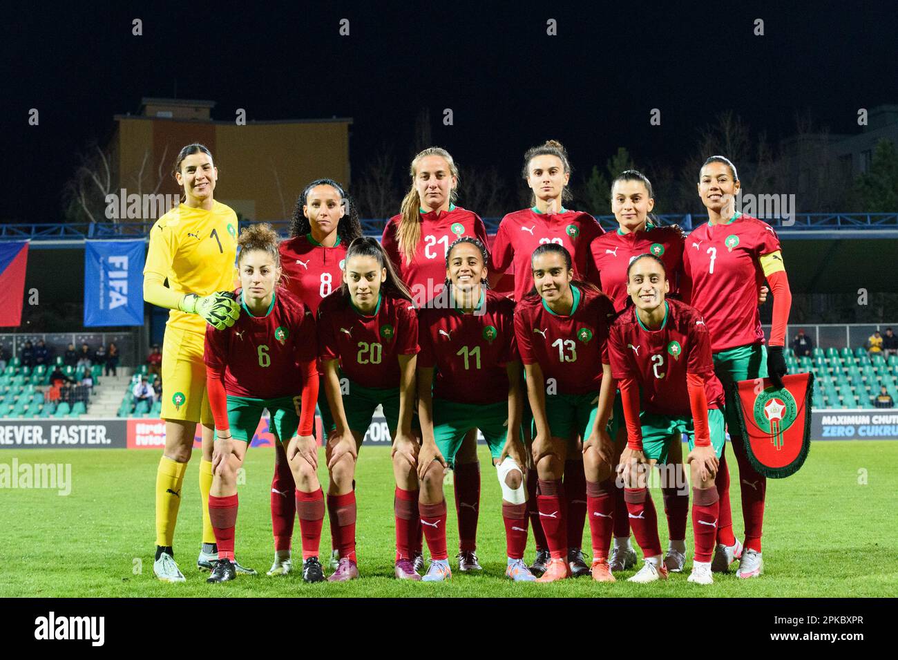 6 aprile 2023: Teamphoto del Marocco con il portiere Khadija Er-Rmichi ...