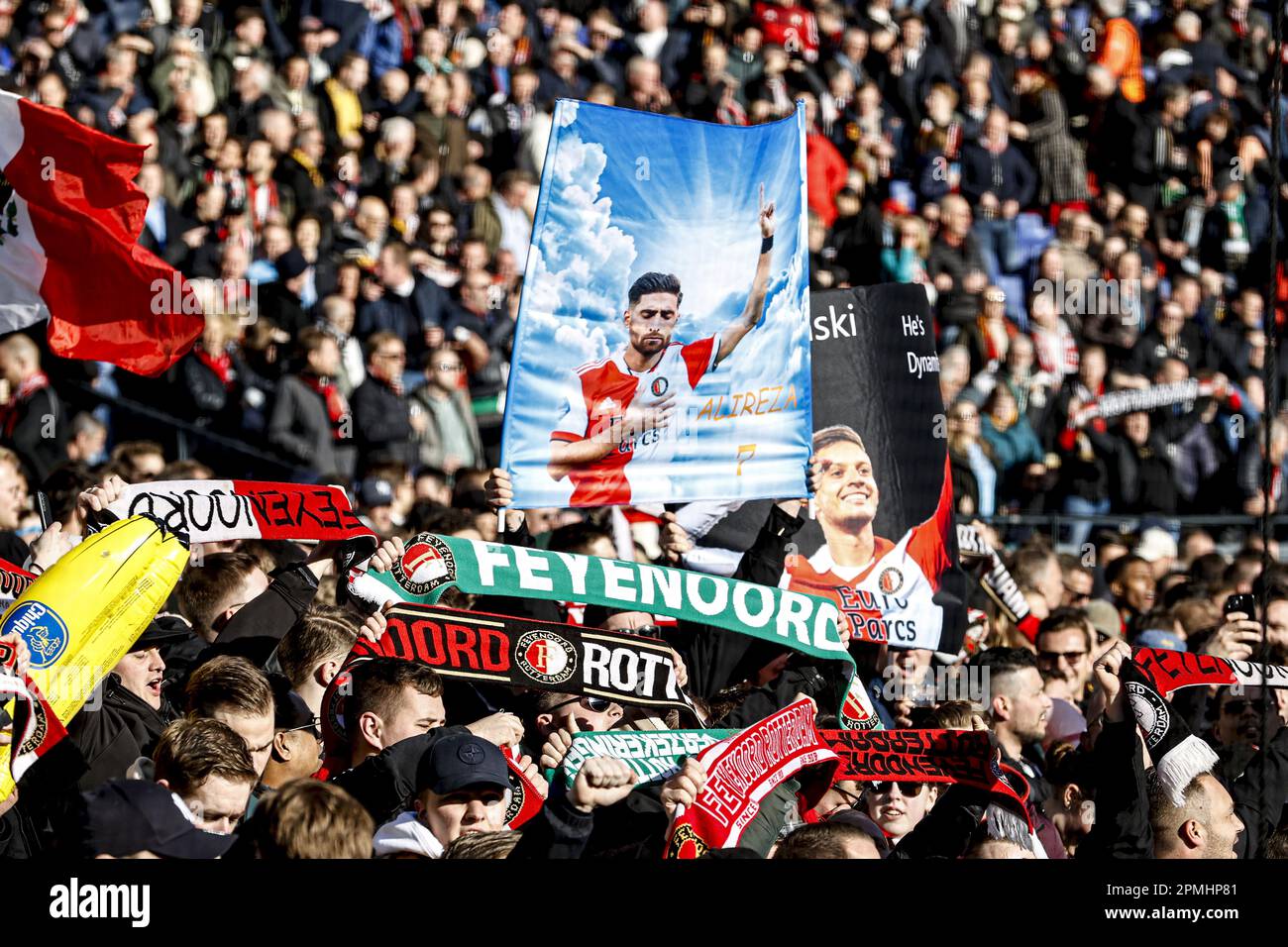 ROTTERDAM - Feyenoord tifosi durante il quarto incontro finale della ...