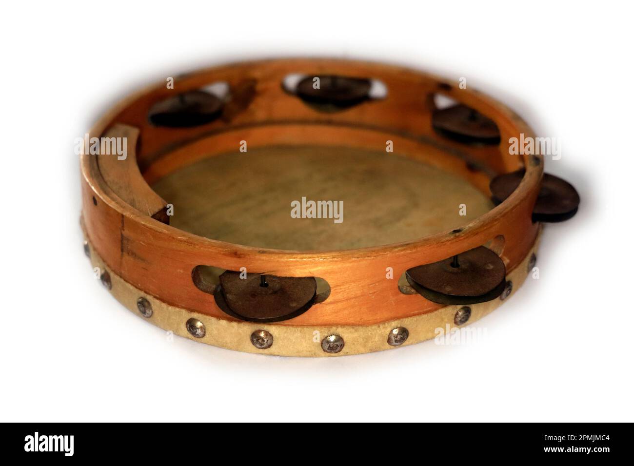 Tamburello in legno immagini e fotografie stock ad alta risoluzione - Alamy