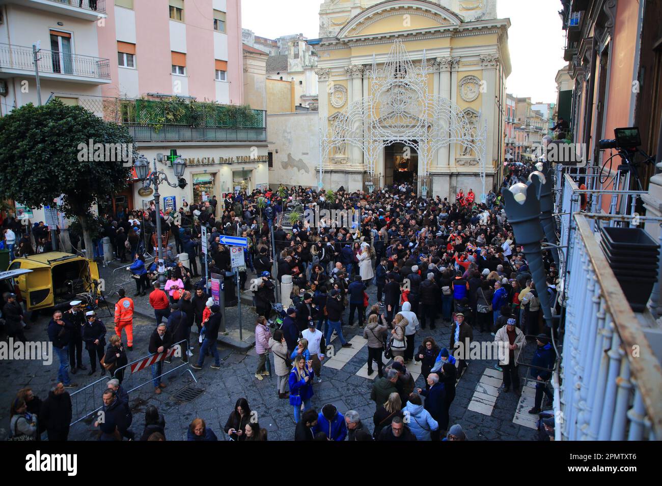 Pagani, Salerno, Italia - 14 aprile 2023 : visto il senatore Maurizio ...