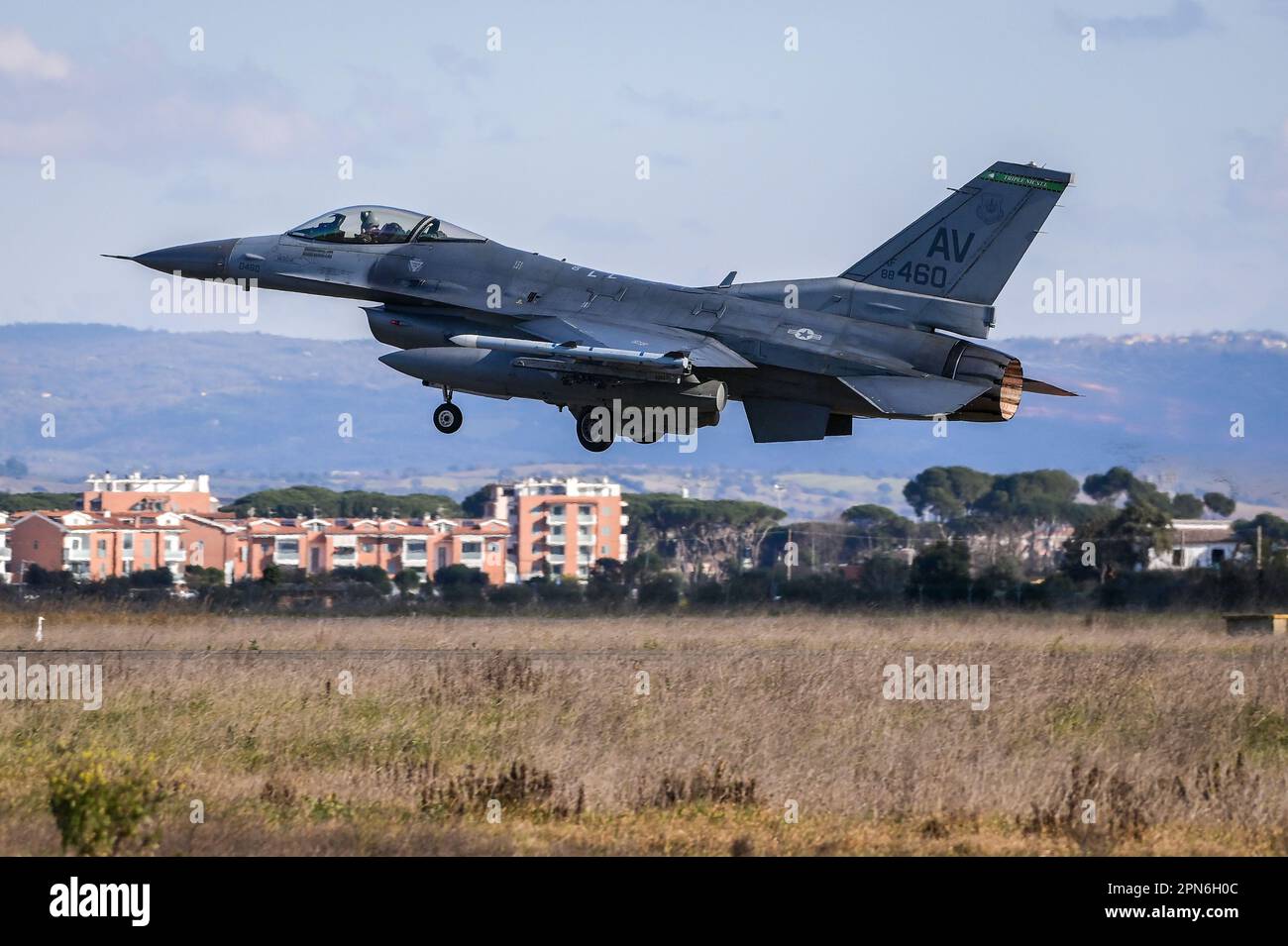 Lockheed Martin F-16C Fighting Falcon della USAF di stanza alla base ...
