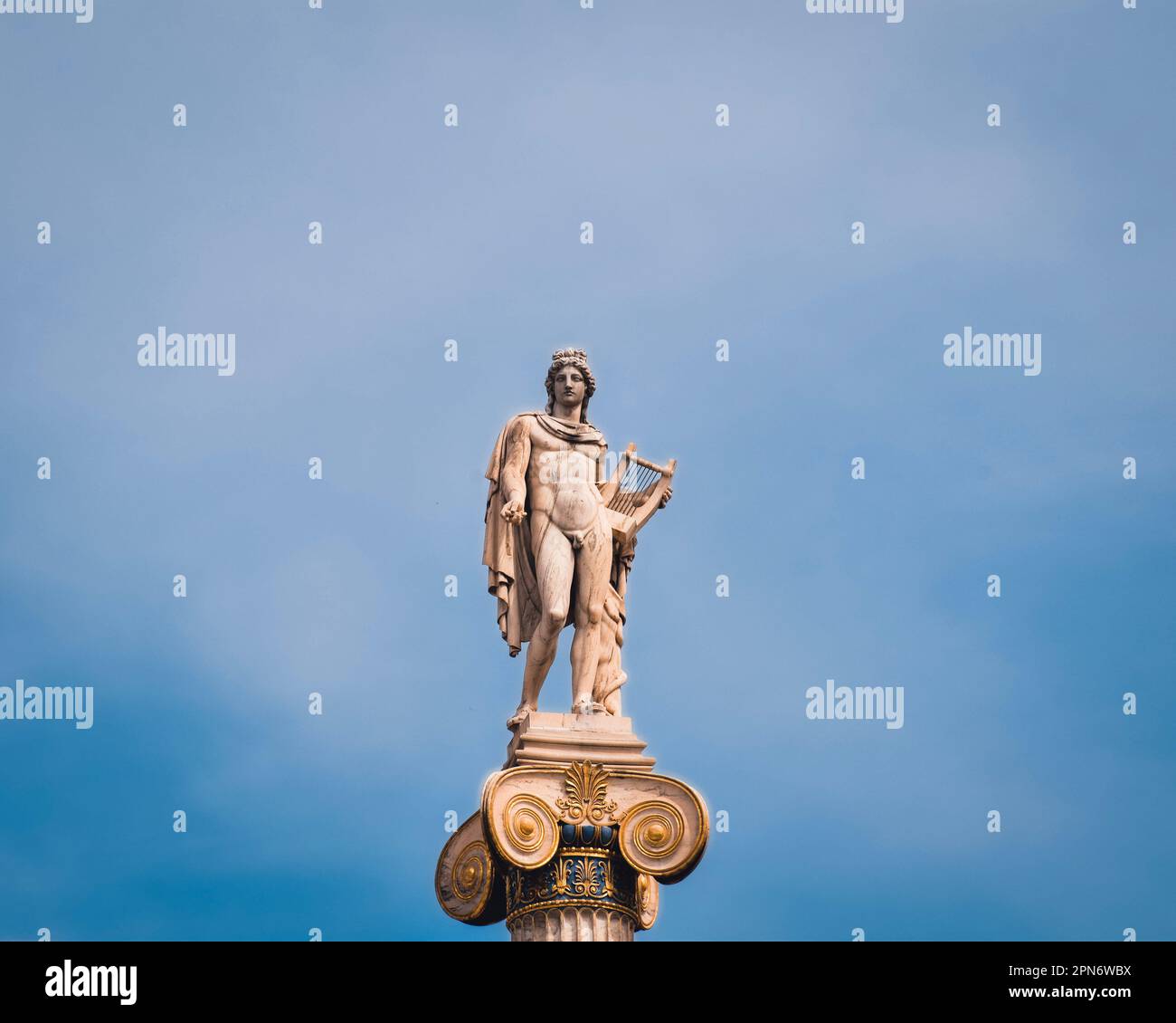 Dio greco del sole immagini e fotografie stock ad alta risoluzione - Alamy