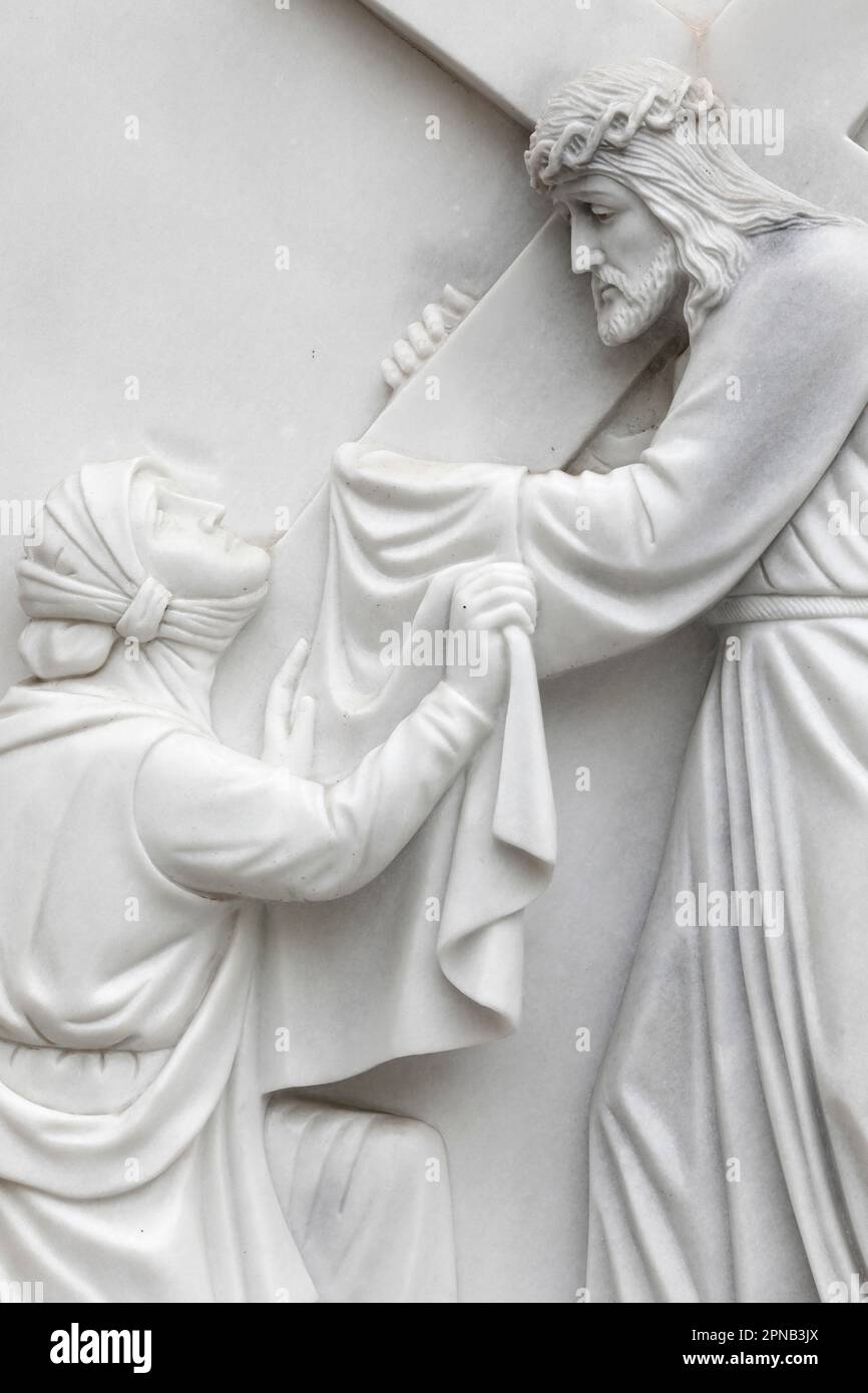 Chiesa di THI Nghe. Passione di Cristo. Via della croce. 6th Stazione ...