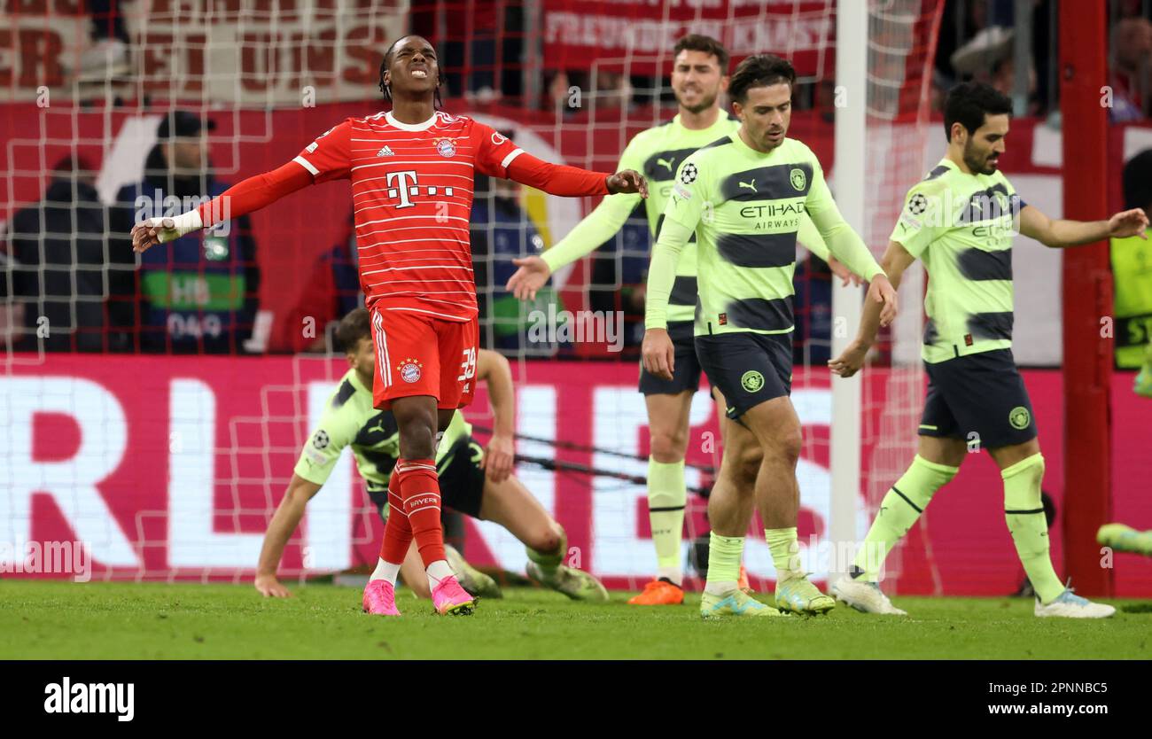 Mathys Tel of FC Bayern Muenchen Jack Grealish of Manchester City FC ...