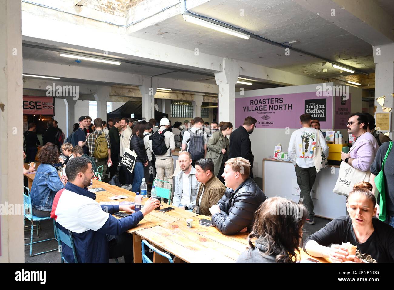 Radical roasters immagini e fotografie stock ad alta risoluzione - Alamy