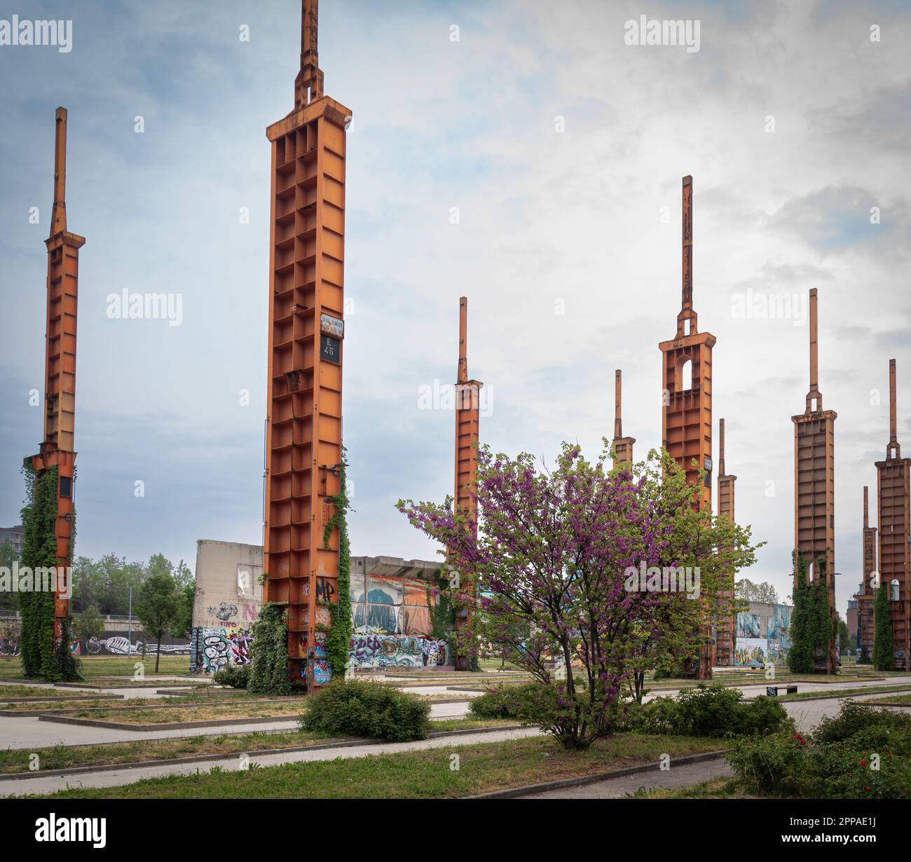 Urbex aerea immagini e fotografie stock ad alta risoluzione - Alamy