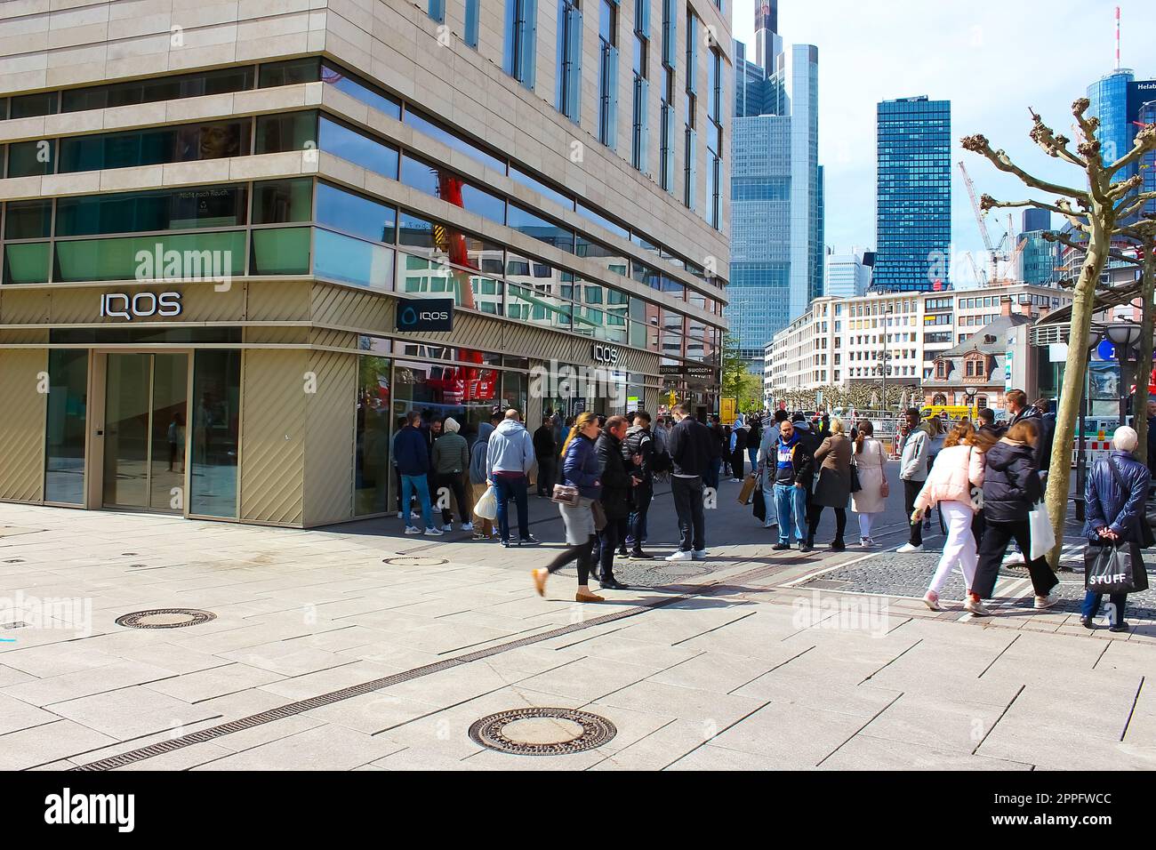 Negozio iqos germania immagini e fotografie stock ad alta risoluzione ...