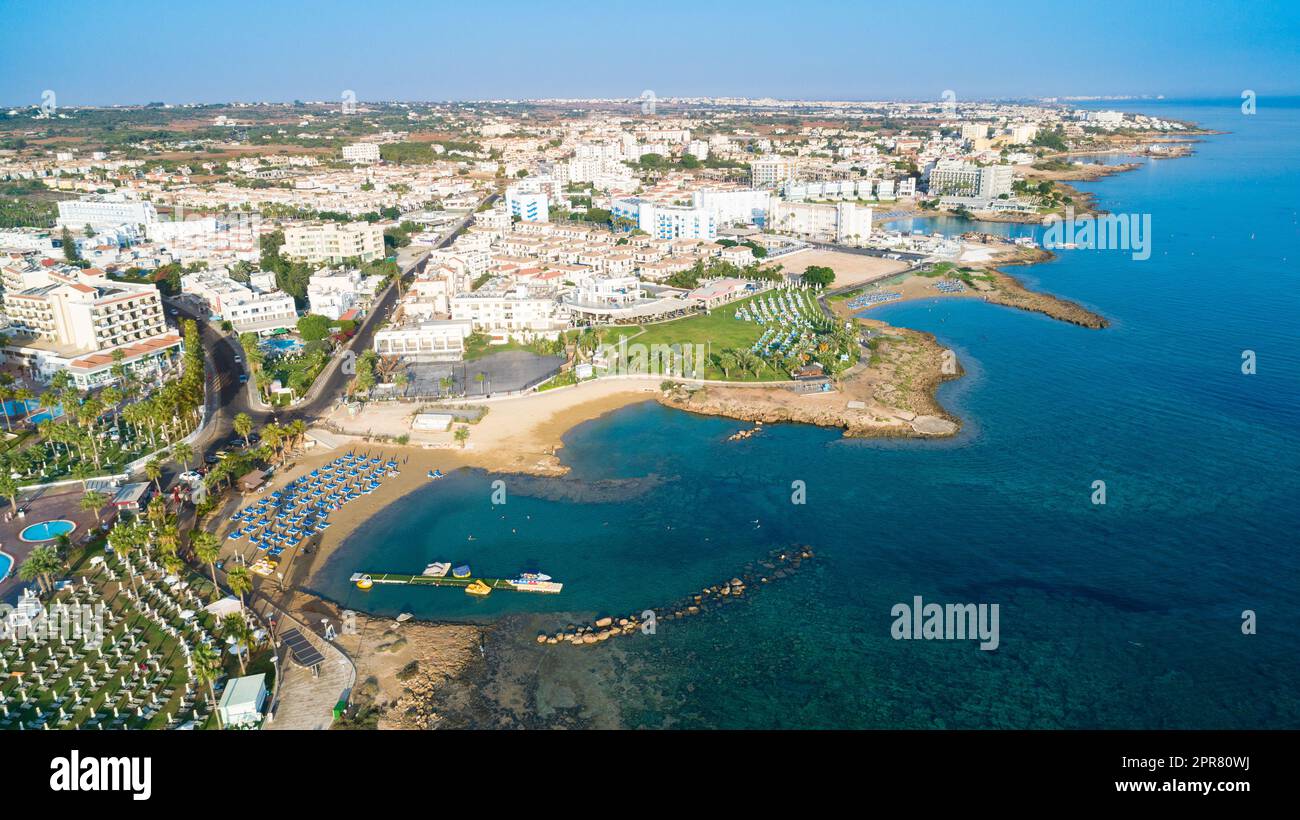 Spiaggia di pernera immagini e fotografie stock ad alta risoluzione - Alamy