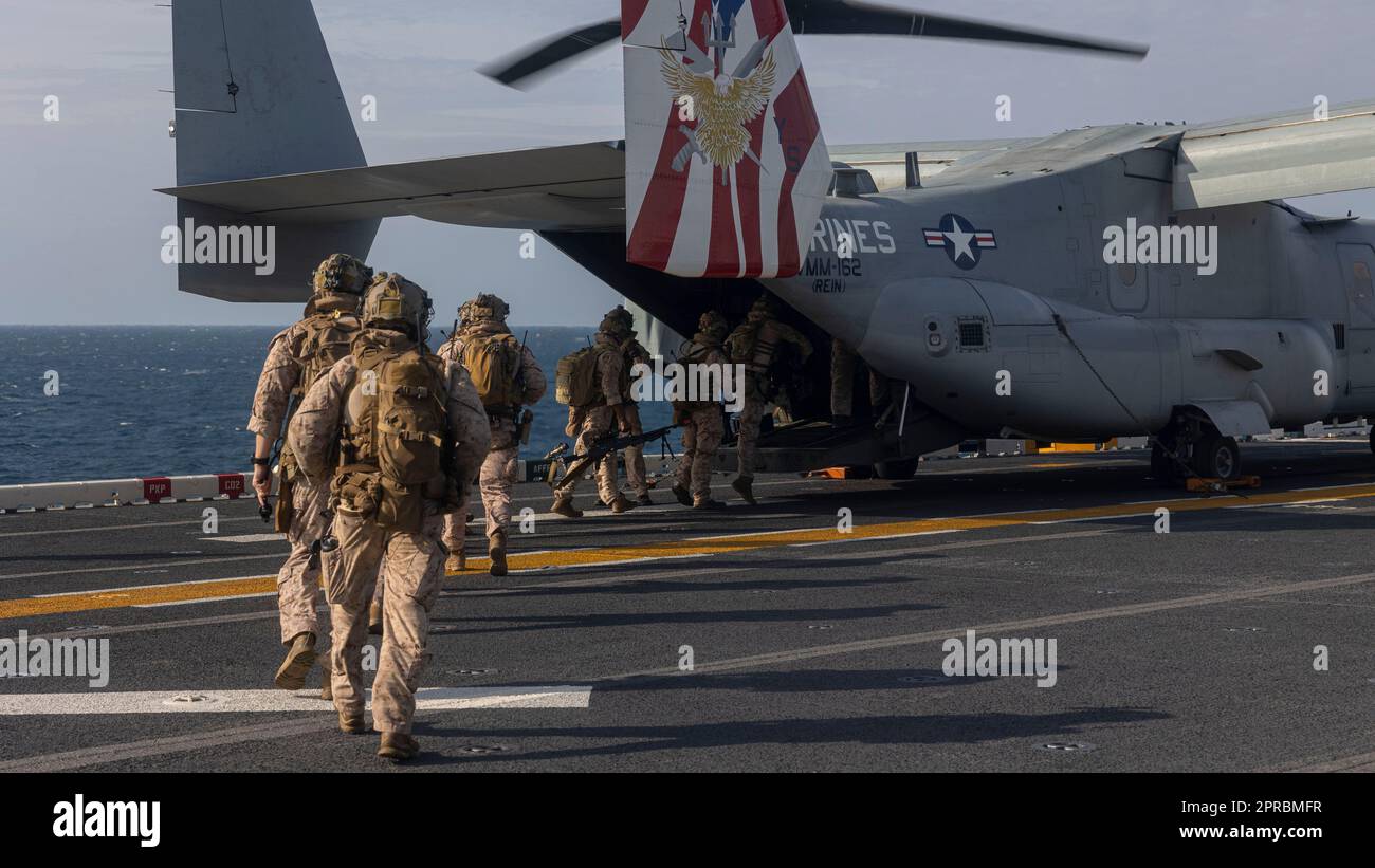 Raid completo del profilo della missione immagini e fotografie stock ad alta risoluzione - Alamy