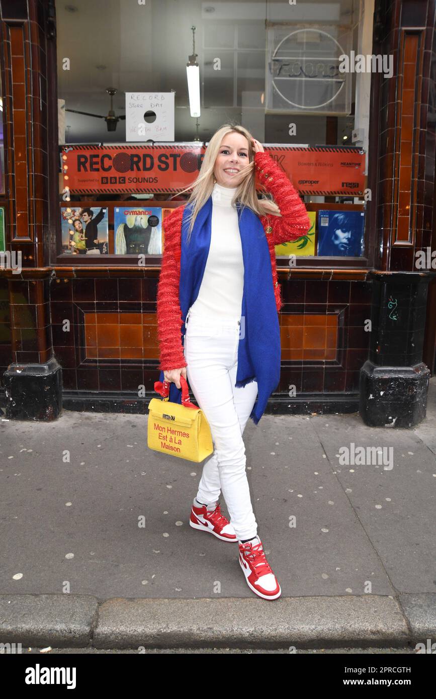 La cantante e cantautrice Leila Russack AKA Miss Zagato ha puntato sul ...