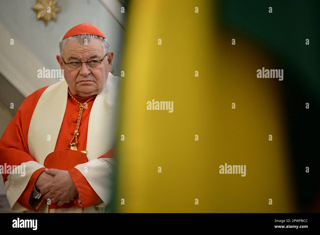 Il Cardinale Dominic Duka nella Chiesa dell'Esaltazione della Santa ...