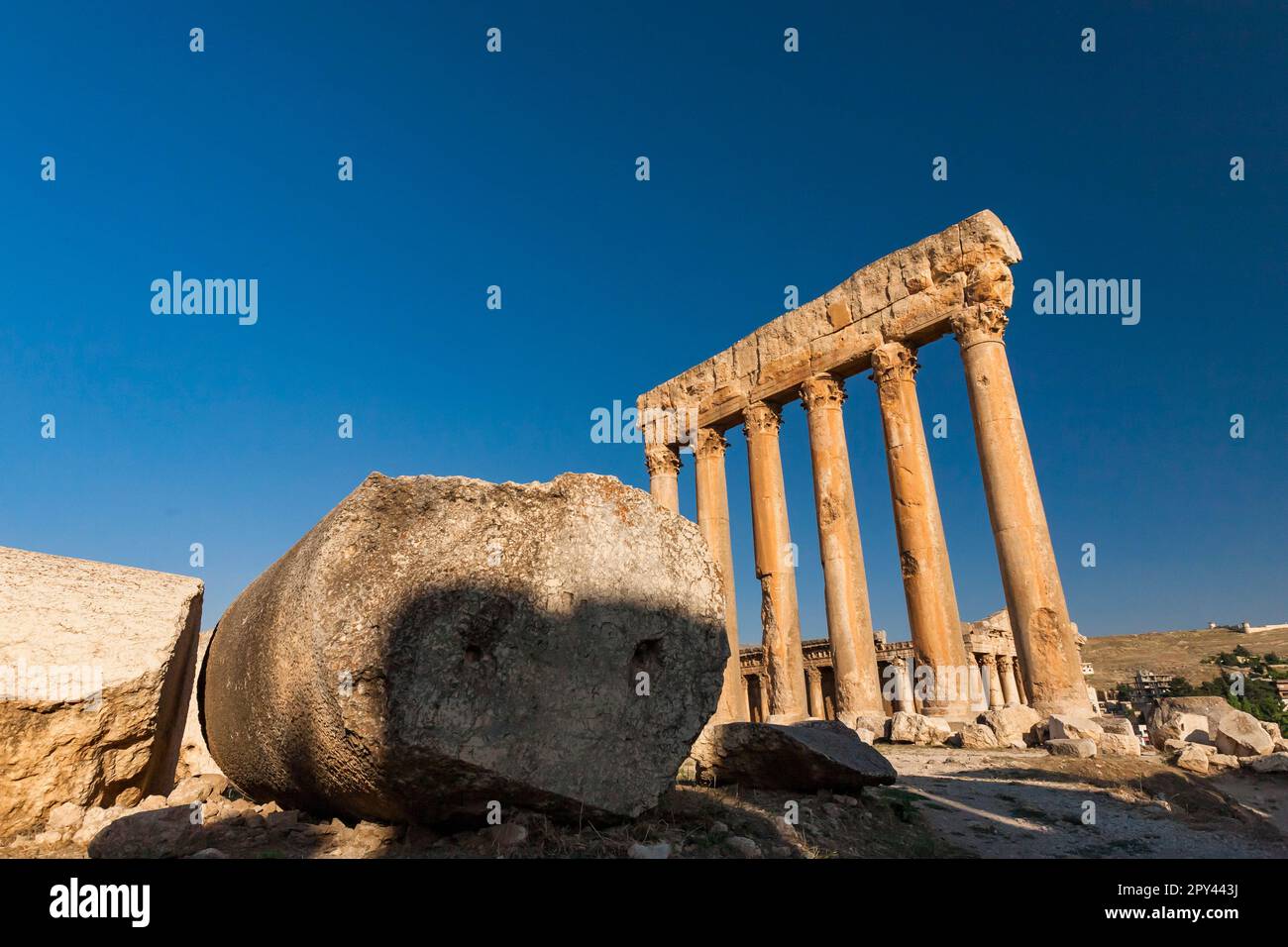 Baalbek, Tempio di Giove, il più grande tempio romano, colonne ...
