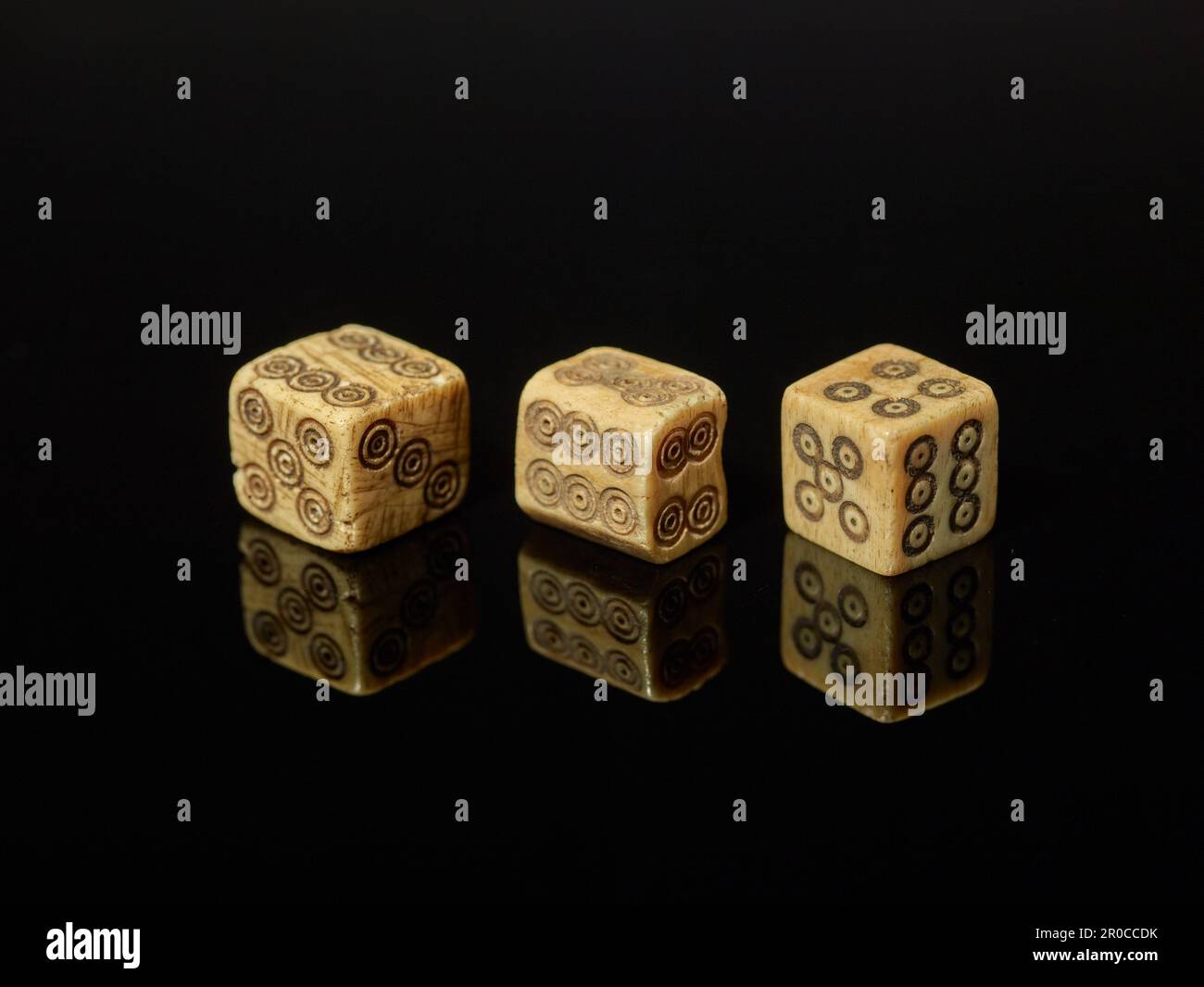 Dadi romani immagini e fotografie stock ad alta risoluzione - Alamy