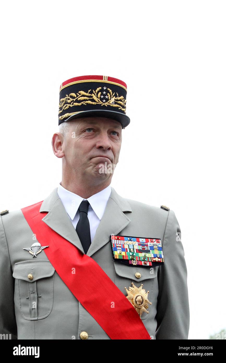 Général Francois Lecointre lors de l'hommage sur la tombe du Soldat ...