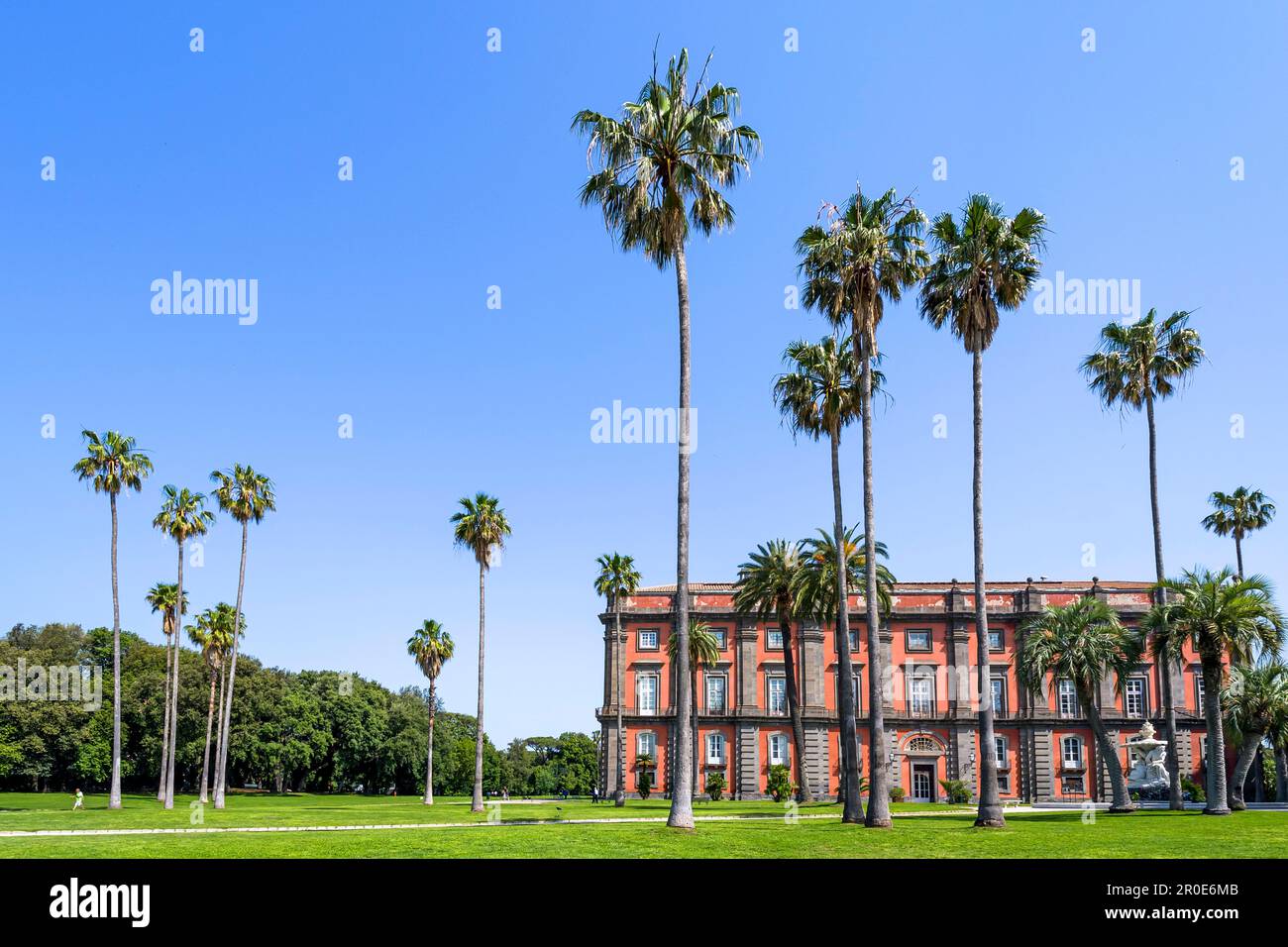 Capodimonte park immagini e fotografie stock ad alta risoluzione - Alamy