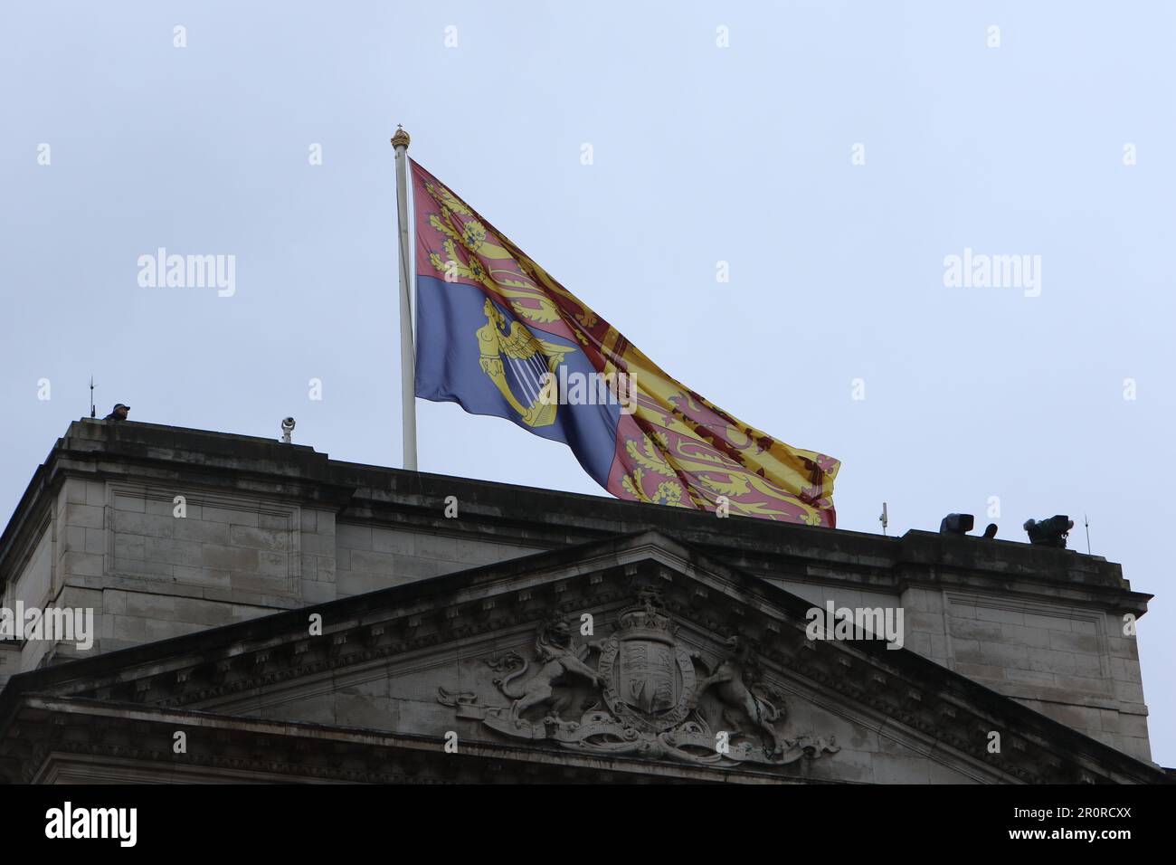 Buckingham palace royal standard immagini e fotografie stock ad alta ...