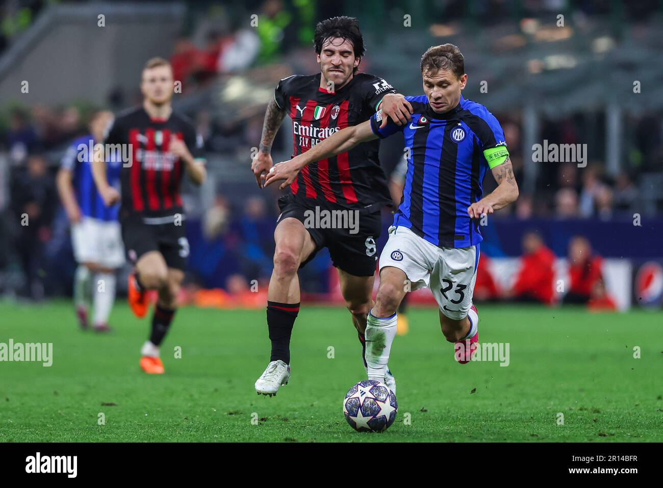 Milano, Italia. 10th maggio, 2023. Nicolo Barella del FC Internazionale ...