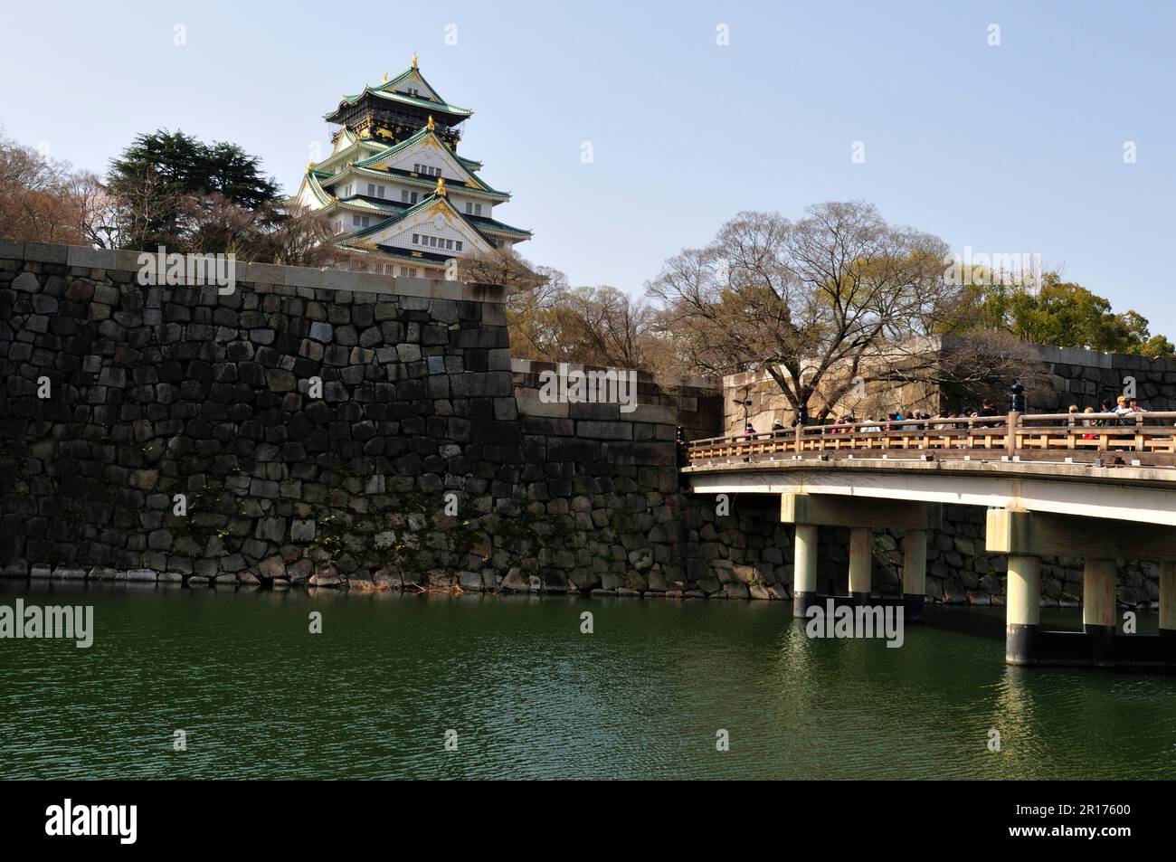 Torre del castello di osaka immagini e fotografie stock ad alta ...