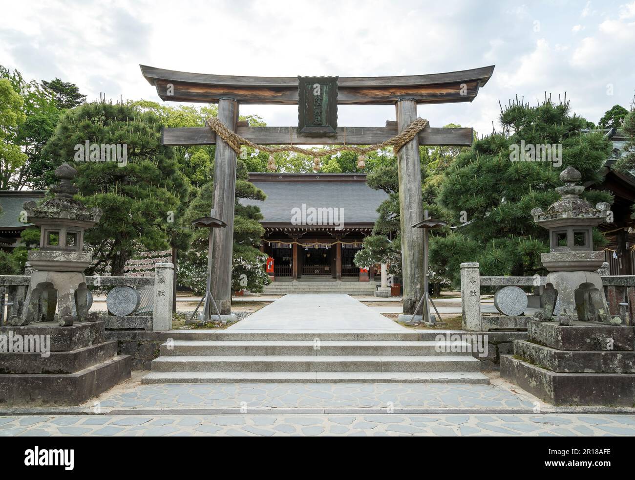 Shoin jinja shrine immagini e fotografie stock ad alta risoluzione - Alamy