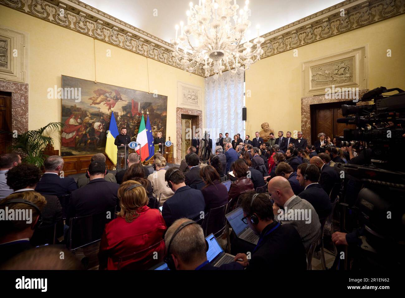 Largo chigi immagini e fotografie stock ad alta risoluzione - Alamy