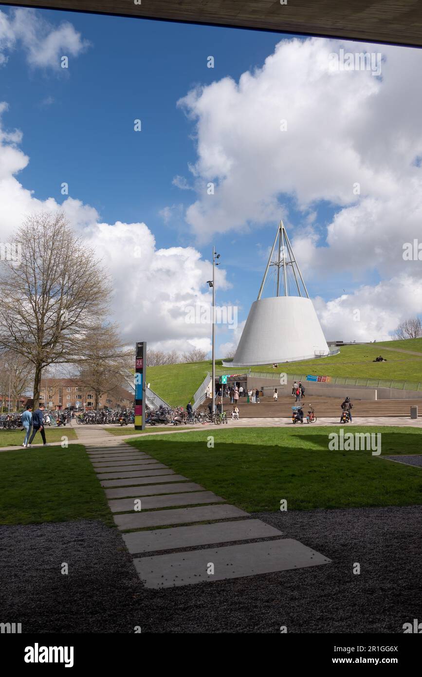 Edificio della biblioteca universitaria delft immagini e fotografie ...