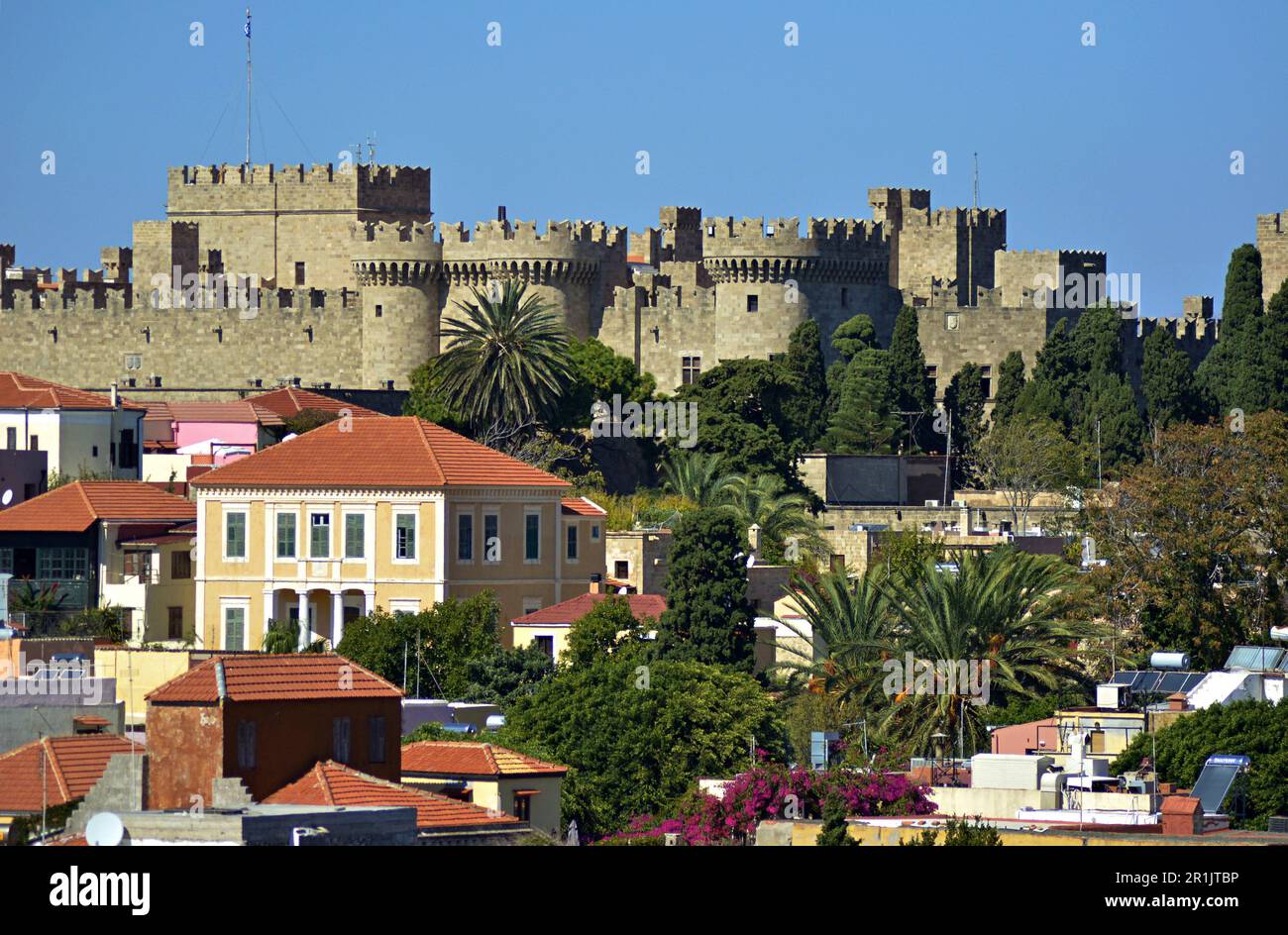 Isola di Rodi - città vecchia.il Palazzo dei grandi maestri nella città ...