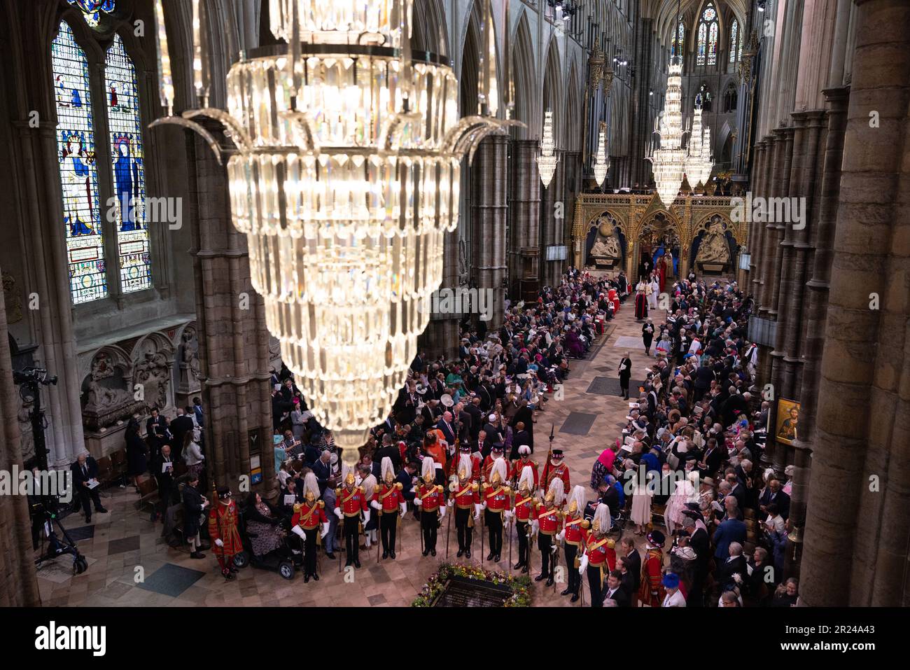 L'incoronazione del Re e della Regina Consort all'interno dell'Abbazia ...