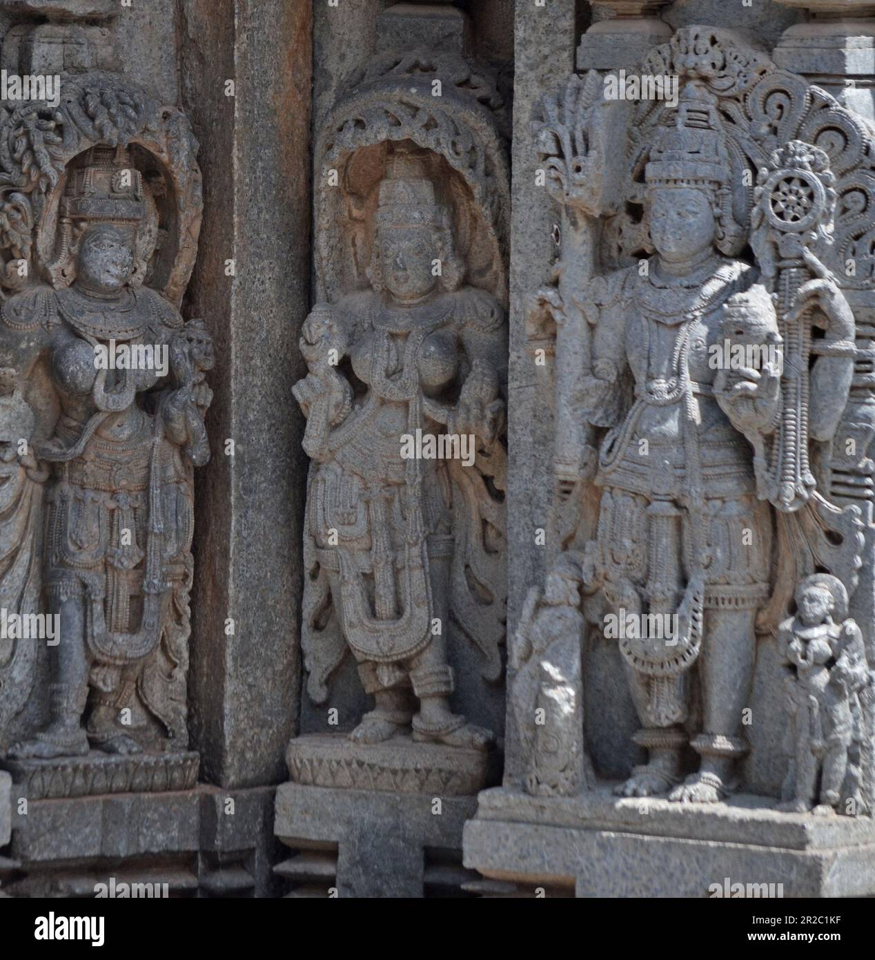 Camels and indian temple immagini e fotografie stock ad alta ...