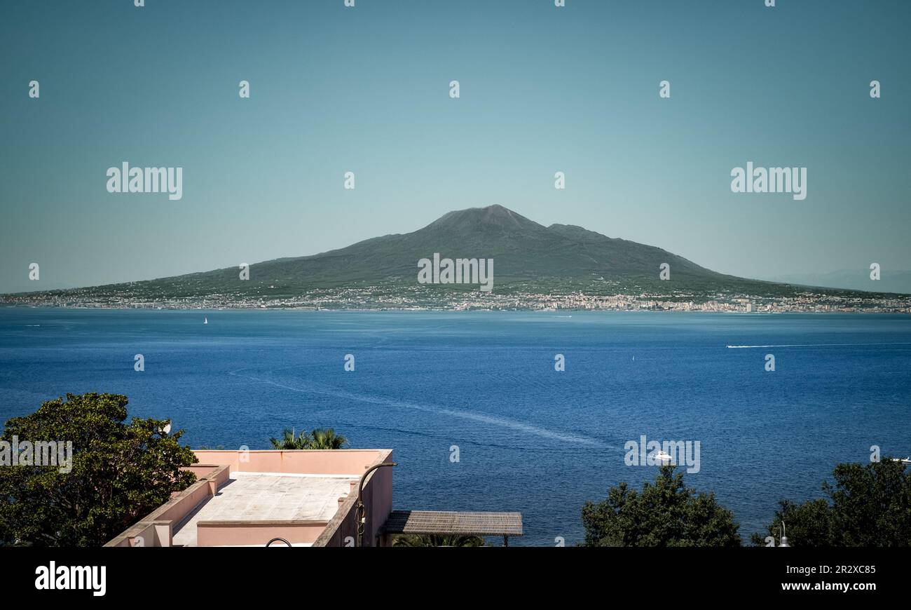 Vesuvio vulcan immagini e fotografie stock ad alta risoluzione - Alamy
