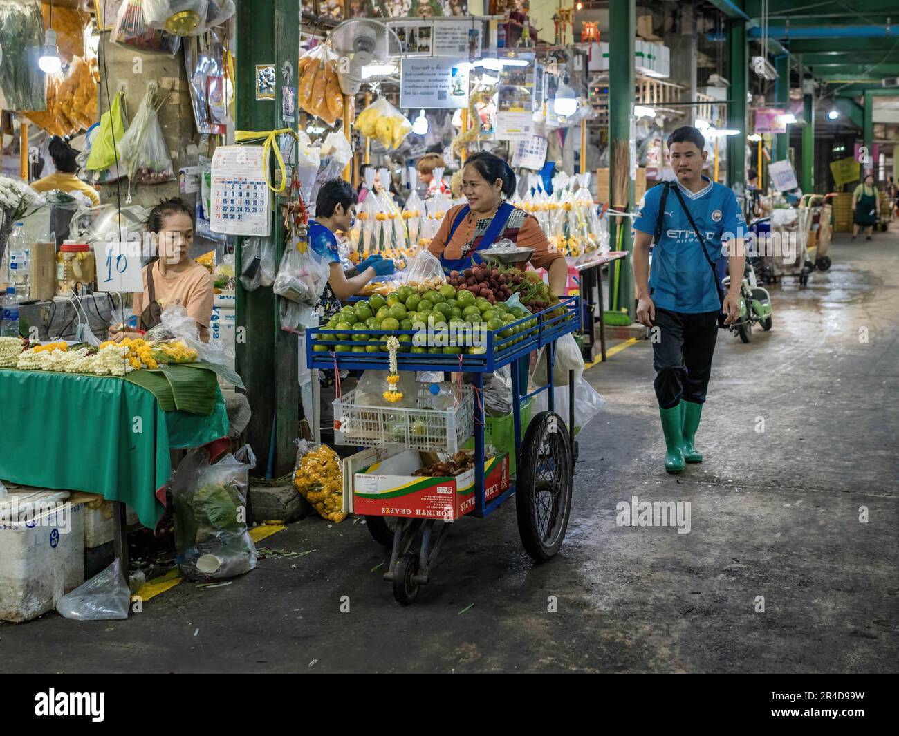 Chak phet road immagini e fotografie stock ad alta risoluzione - Alamy