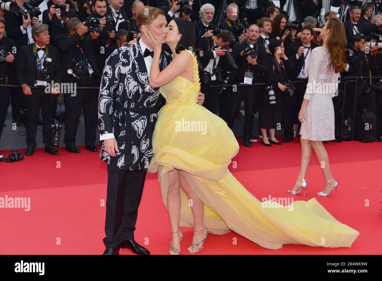 Ruby O. Fee (abito di Azzi & osta), Matthias Schweighofer 'Indiana ...