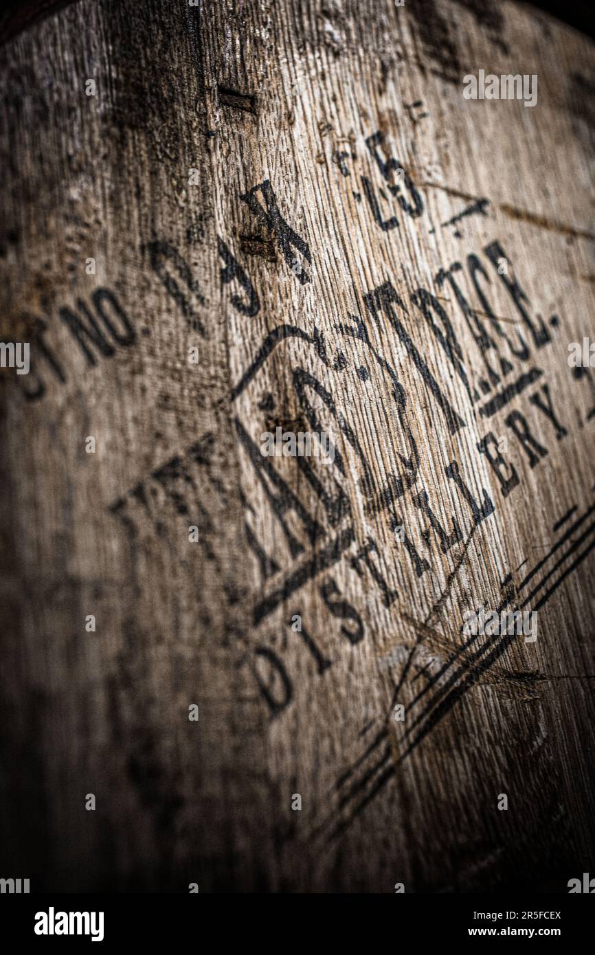 Distilleria di whisky kilchomania immagini e fotografie stock ad alta ...