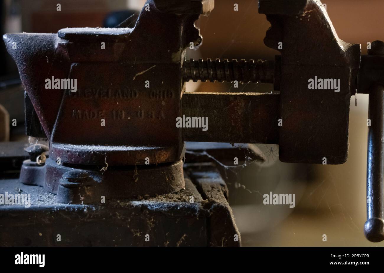 Attaccato alla vite immagini e fotografie stock ad alta risoluzione - Alamy