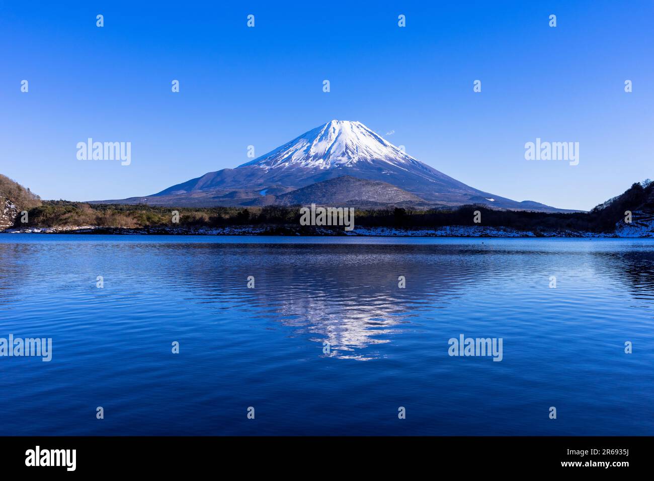 I migliori laghi del mondo immagini e fotografie stock ad alta ...