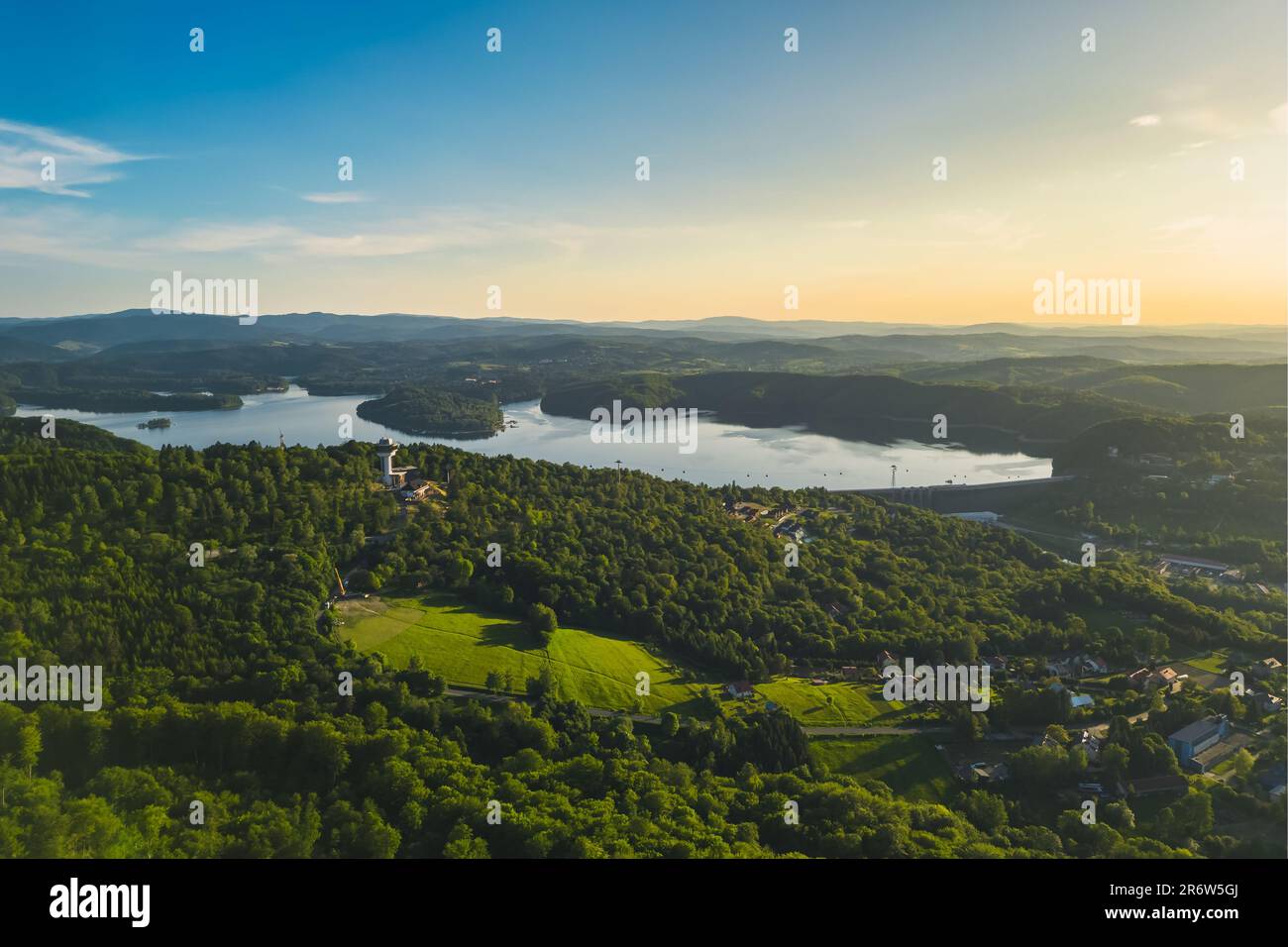 Barca a vela solina immagini e fotografie stock ad alta risoluzione - Alamy