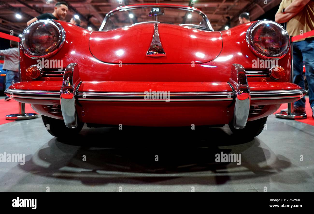 Porsche 75 anni immagini e fotografie stock ad alta risoluzione - Alamy