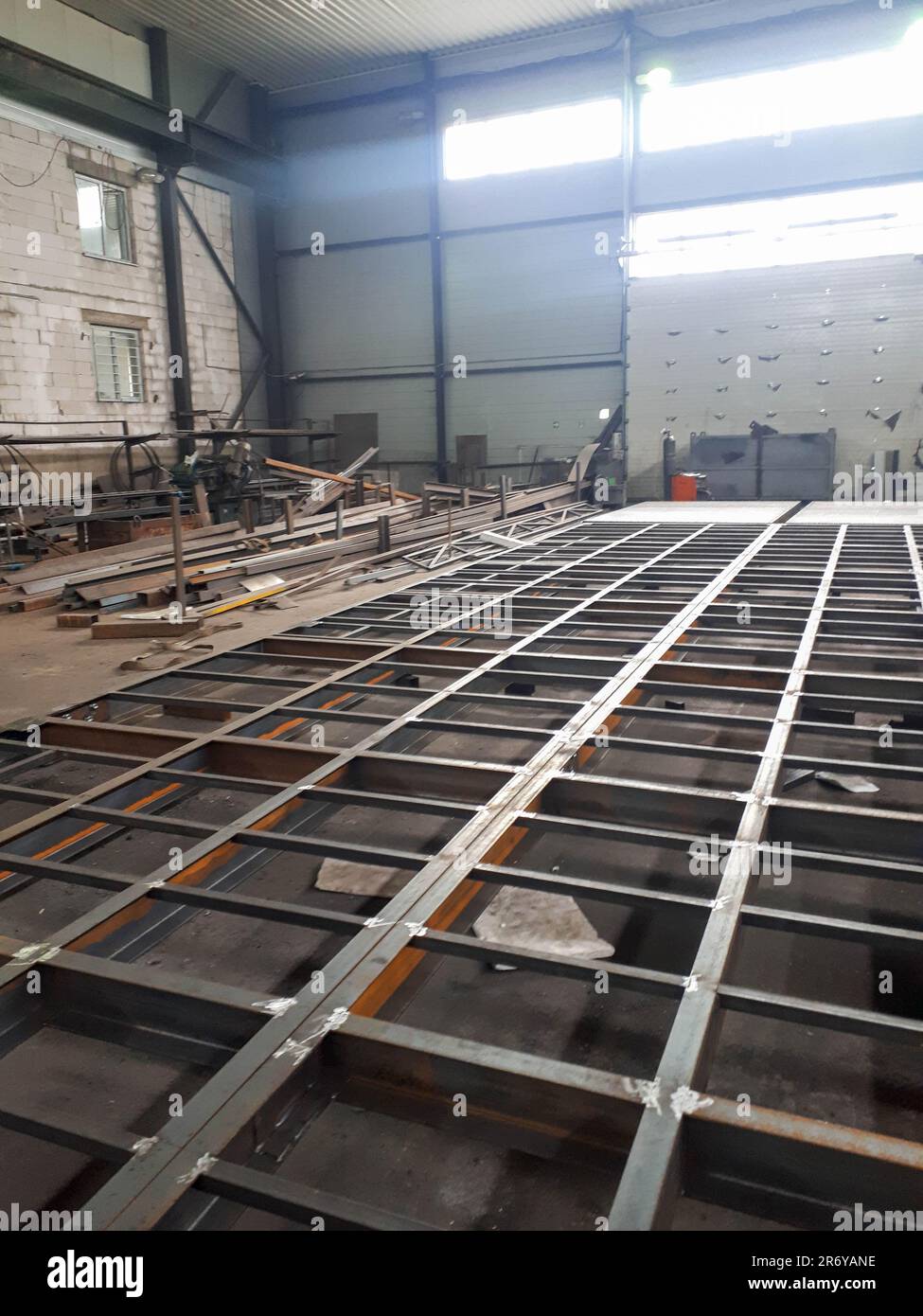 Tetto di sostegno travi metalliche immagini e fotografie stock ad alta risoluzione - Alamy