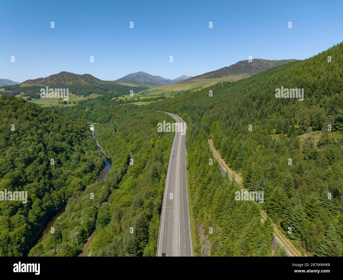Autostrada 2023 immagini e fotografie stock ad alta risoluzione - Alamy