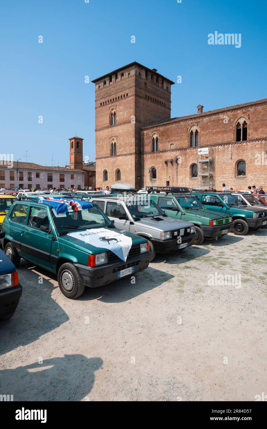 Fiat panda immagini e fotografie stock ad alta risoluzione - Alamy