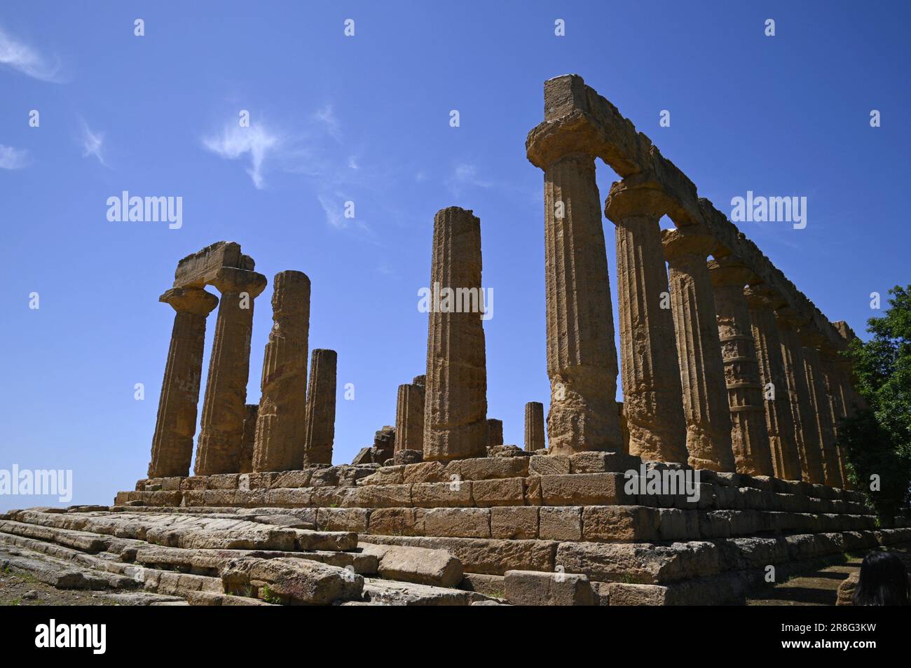 Tempio arcaico dell'ordine dorico di Hera Lacinia un antico tempio ...
