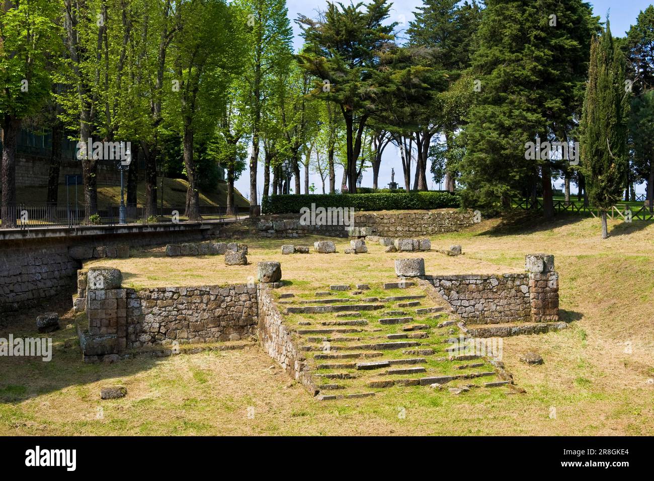 Tempio etrusco immagini e fotografie stock ad alta risoluzione - Alamy
