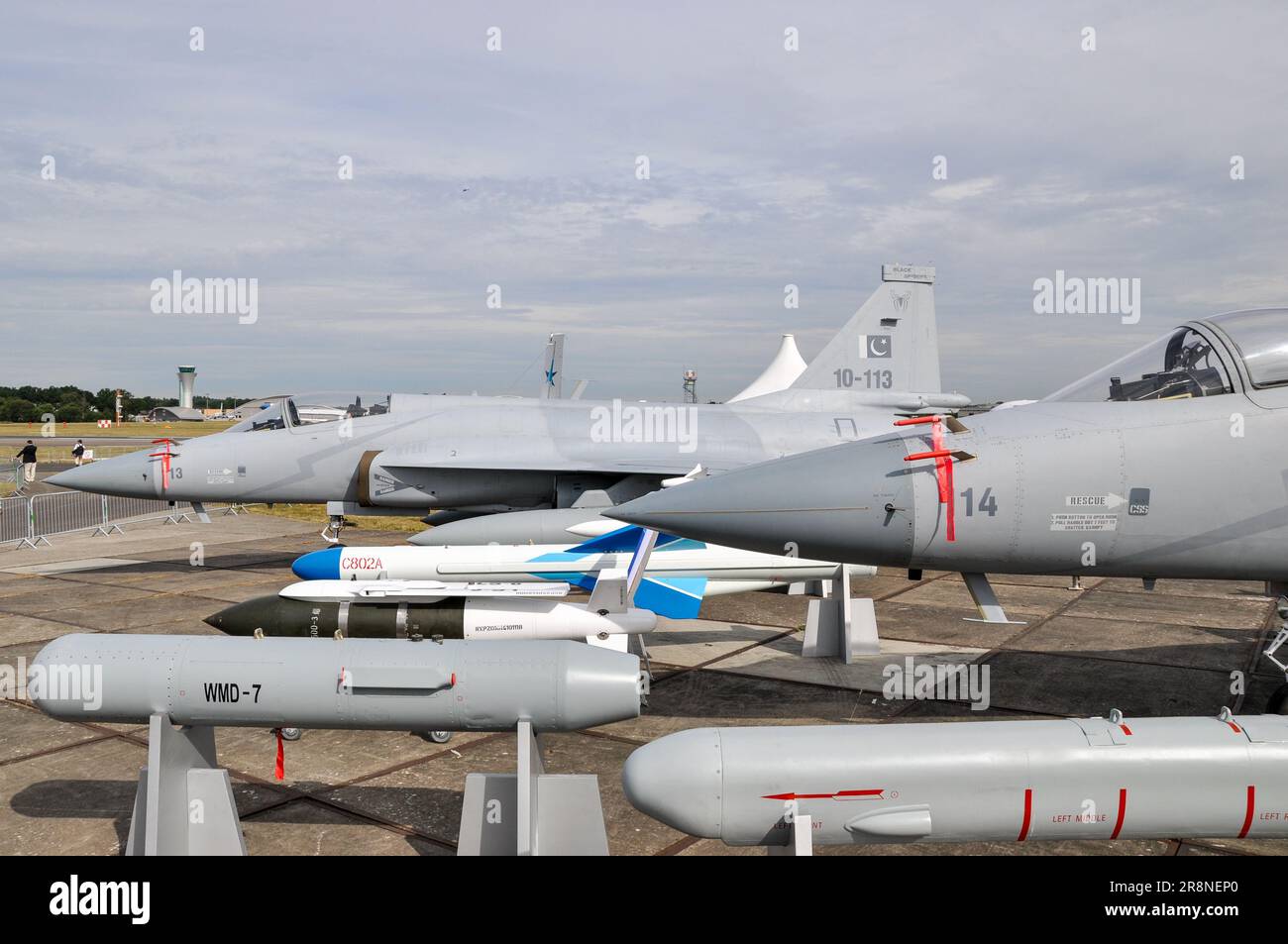 Flir pod di targeting giorno notte immagini e fotografie stock ad alta ...