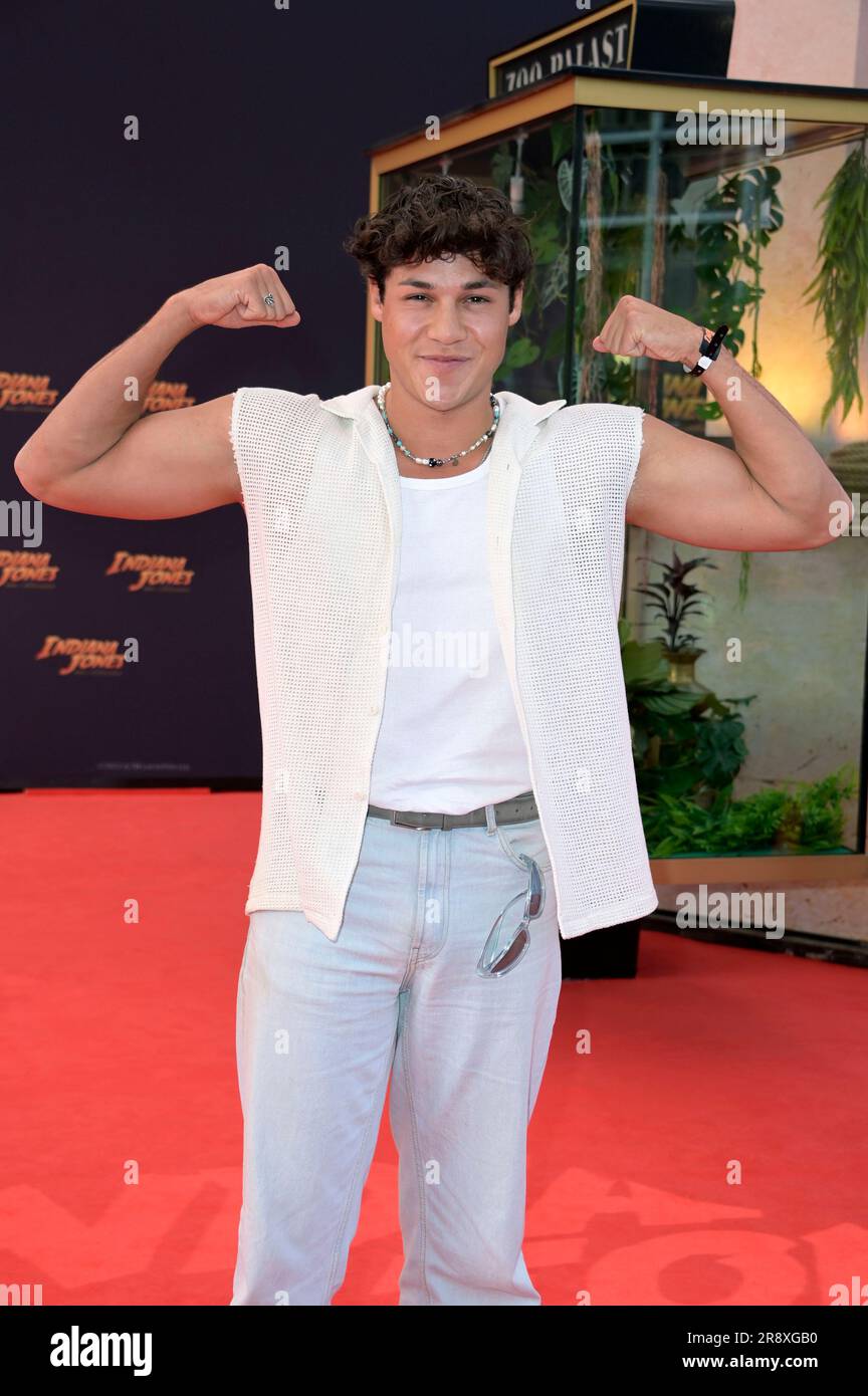 Leon Klein bei der Premiere des Kinofilms "Indiana Jones and the Dial of Destiny / Indiana Jones ...
